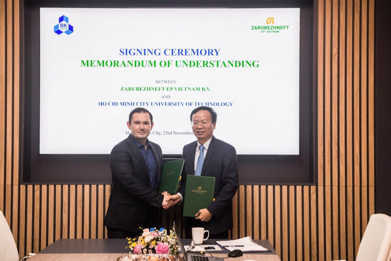 Mou Công ty Zarubezhneft EP Vietnam B.V.